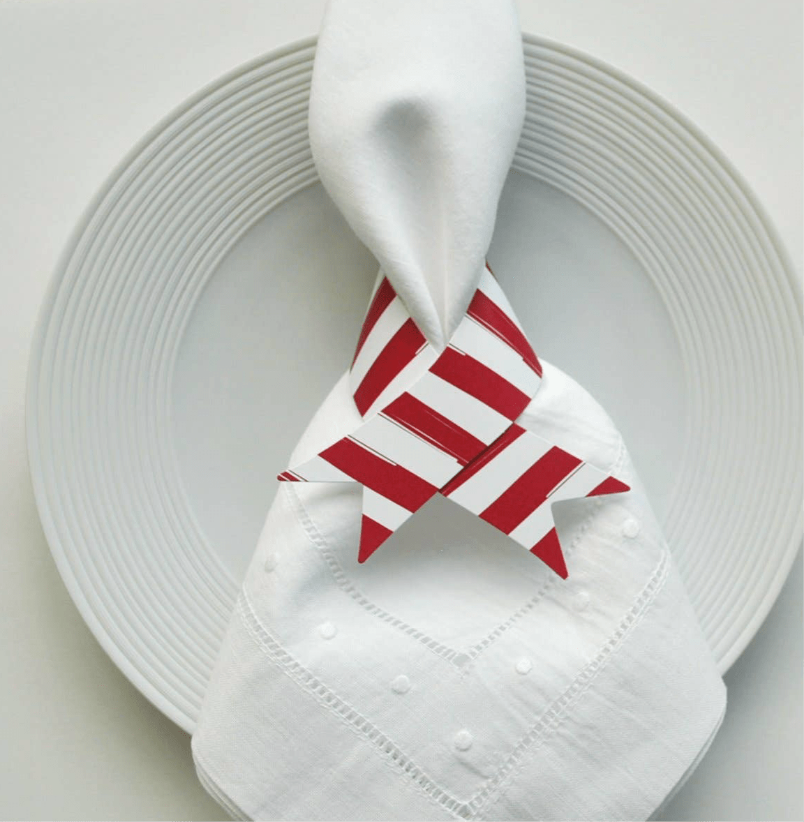Red Striped Paper Napkin Rings | THE HOLIDAY HOUSE